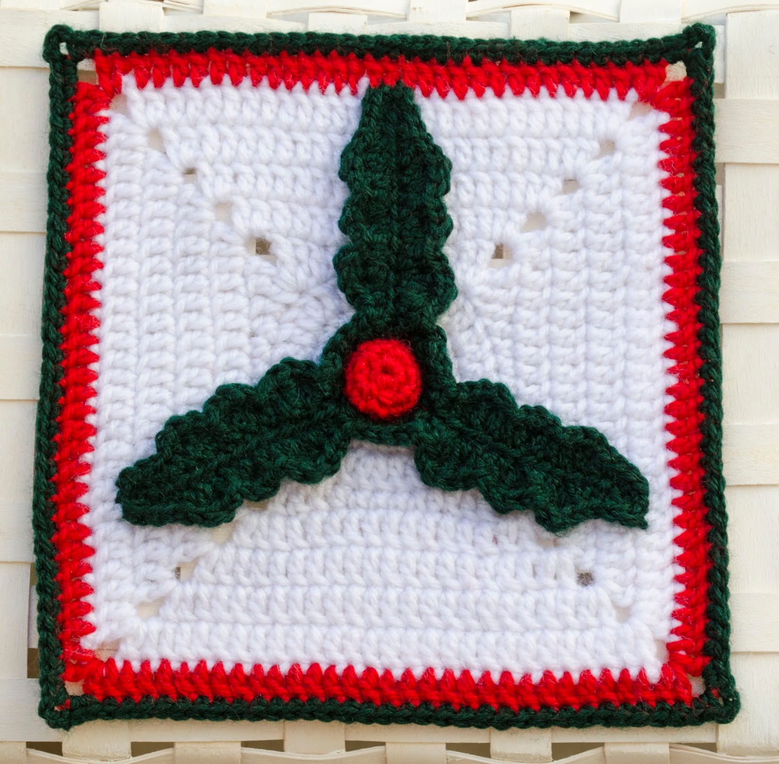 Christmas Hat and Tree Granny Squares ~ Wiam's Crafts