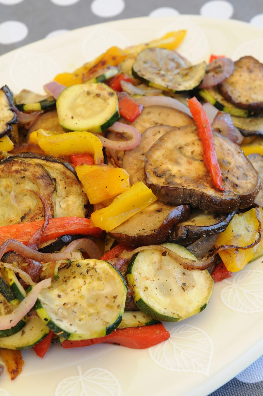 13 desserts, chacun: Légumes grillés au barbecue