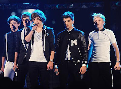 One Direction Spain: Fotos de 1D en los KCA:)