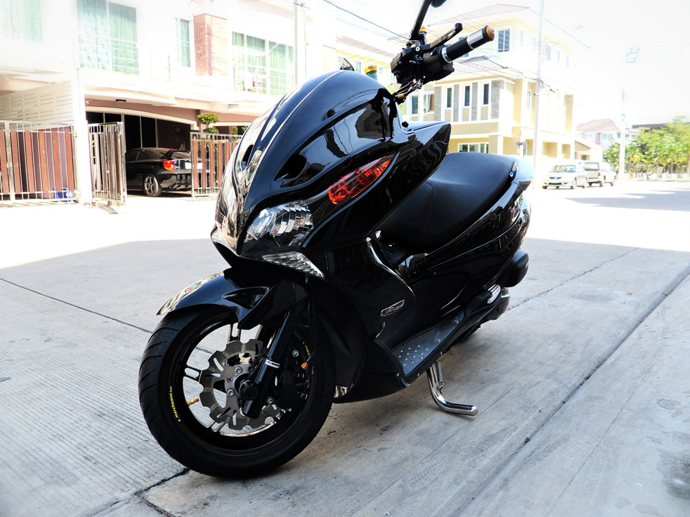 Custom Fun Blolog: Honda Pcx 125 Custom Parts Pictures (HD)