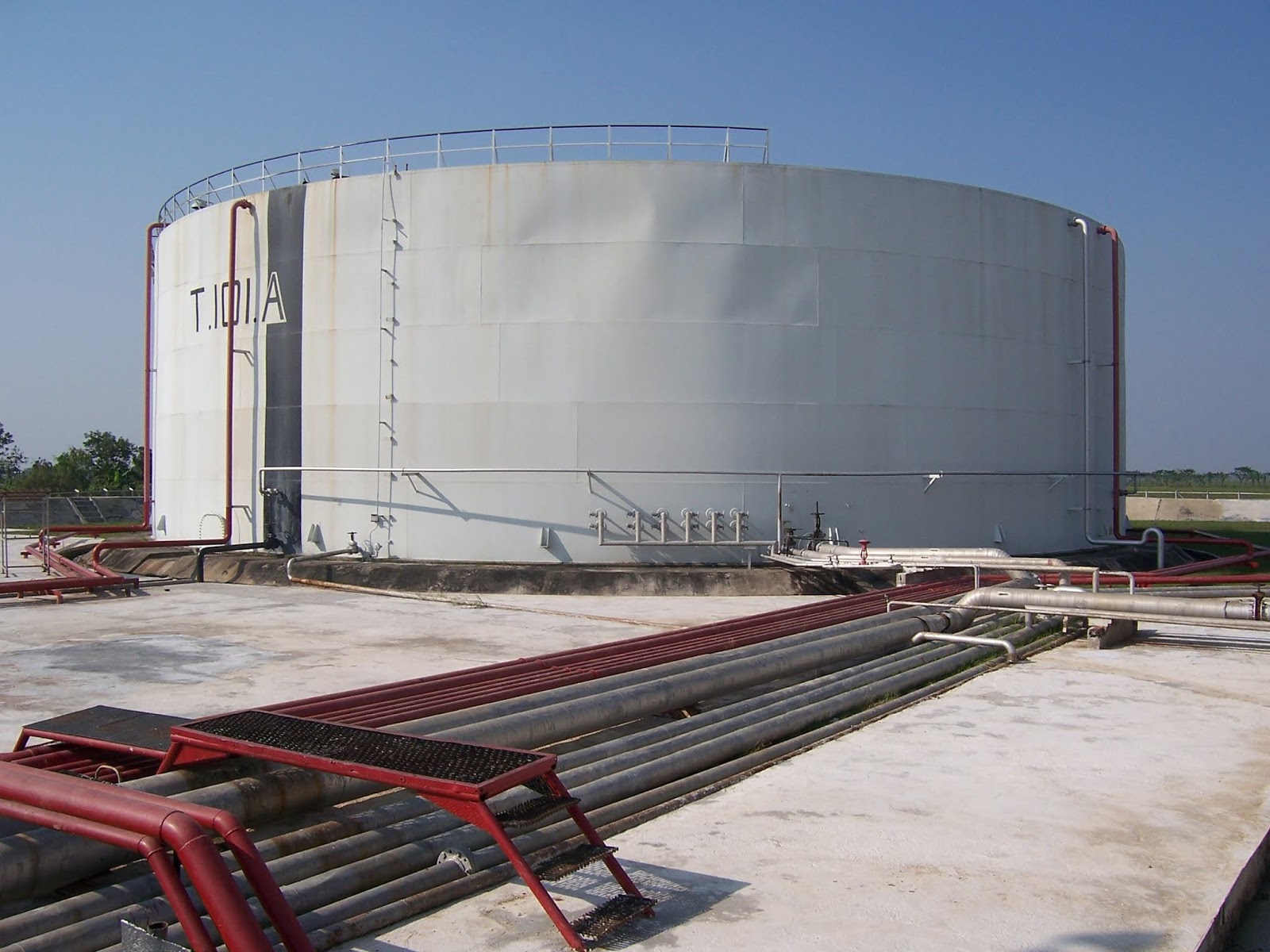 Dwi Hardi Sang Dhevils Mechanic: Tangki Timbun dalam Proses Produksi ...