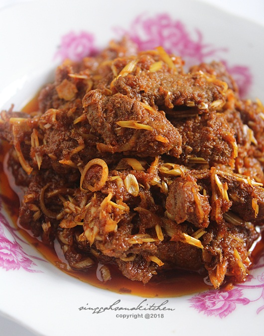DAGING SERAI - Singgahsana Kitchen