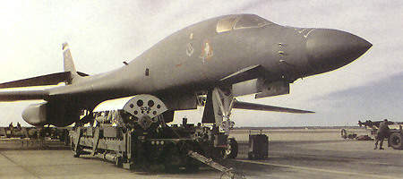 SI VIS PACEM, PARA BELLUM: Il bombardiere strategico Rockwell B-1 Lancer