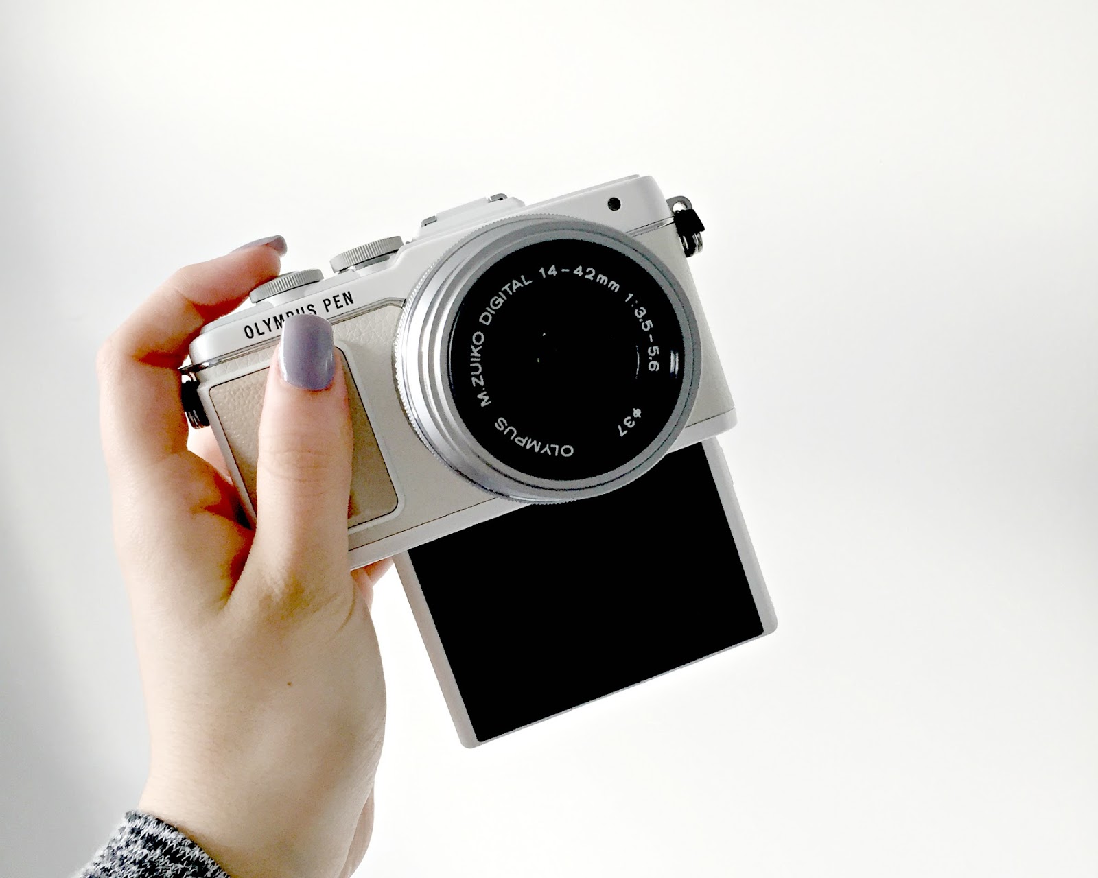 Olympus Pen E-PL7 - First Impressions Review ~ Hannah Olivia