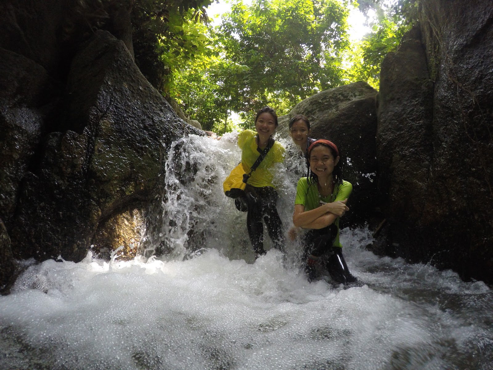 Gua Batu Maloi Caving Adventure- Overcoming Your Claustrophobia ...