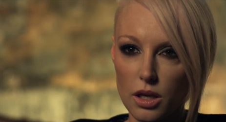 Video Premiere: Emma Hewitt - Foolish Boy