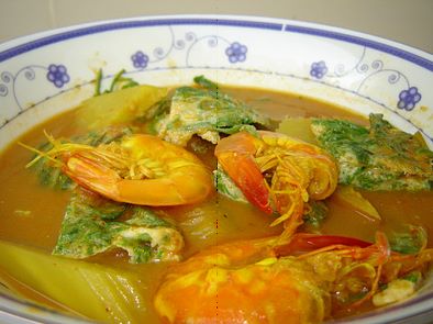 Food Recipes: Gang Som Goong Kai Cha-om