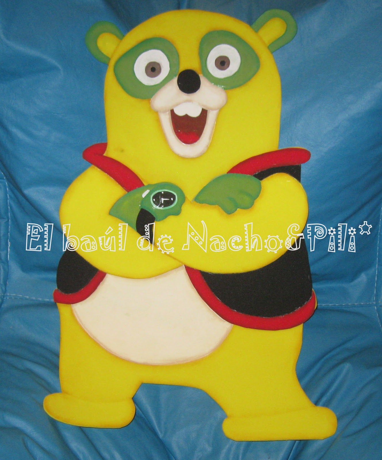 El baul de Nacho&Pili (RL): Piñata OSO AGENTE ESPECIAL