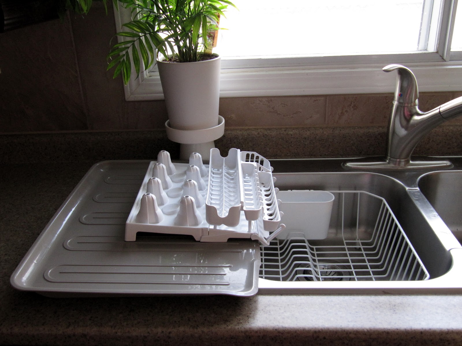 Simple is Pretty: Kitchen Counters