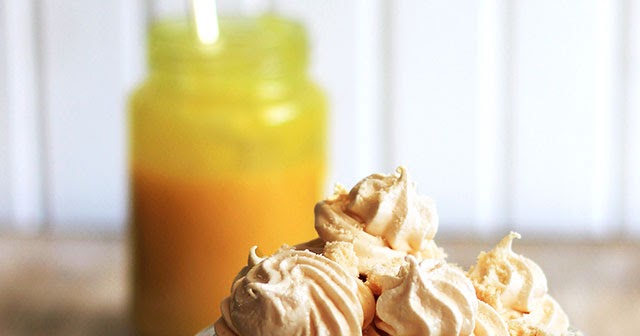 In en om die huis: Suurlemoen poeding