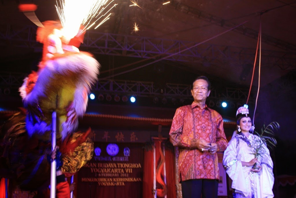 Tionghoa Muslim 穆斯林中國: Kisah Lestari Budaya Keturunan Tionghoa