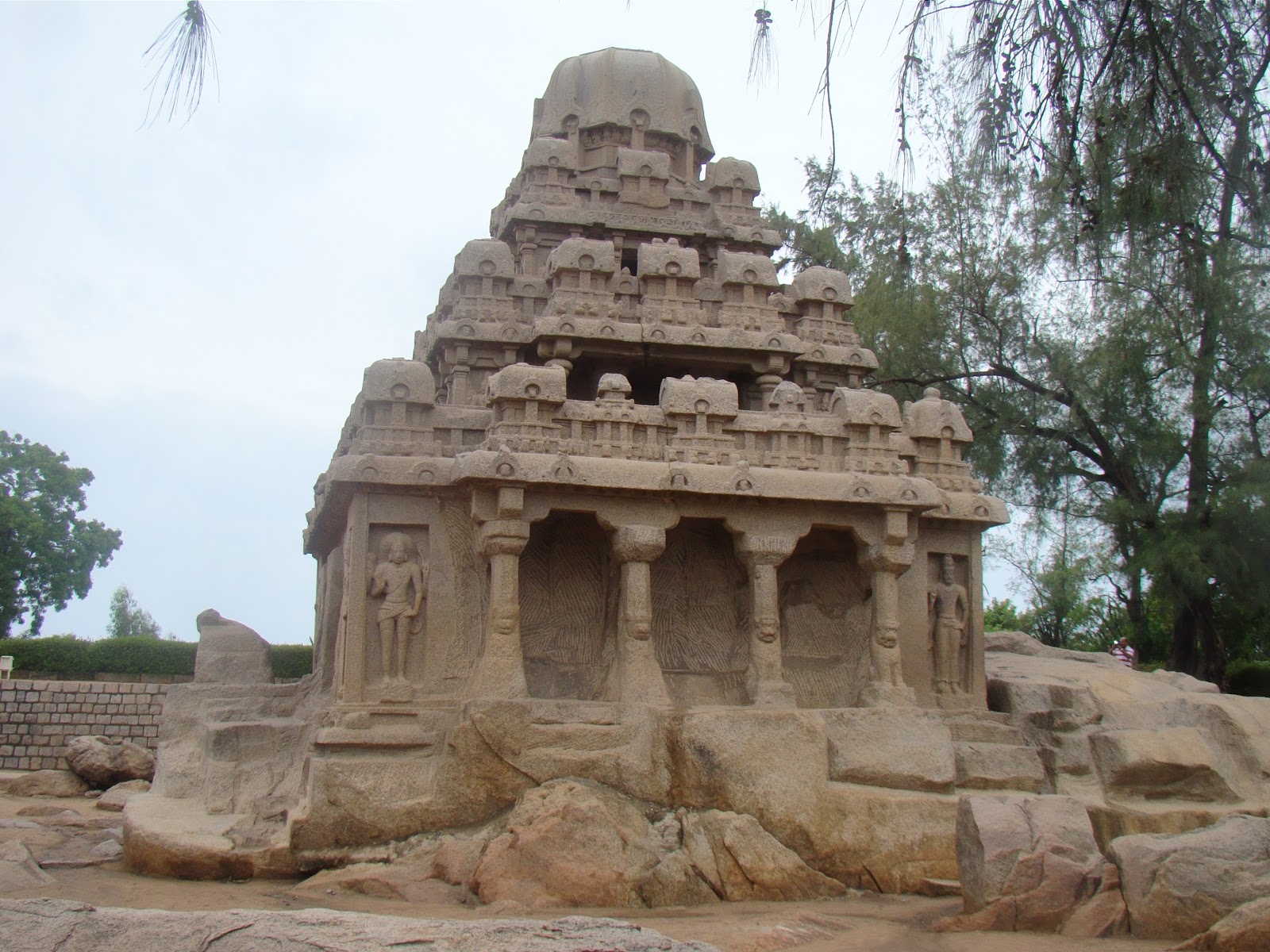 Ātmaprajñānanda Saraswati: Mahabalipuram
