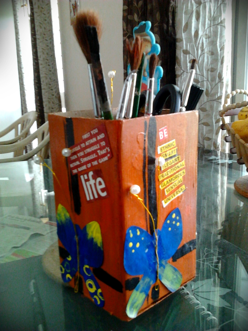 creativity or Kreativität,,,, make the simple awesome!!!!!!!!!: A Pen Stand