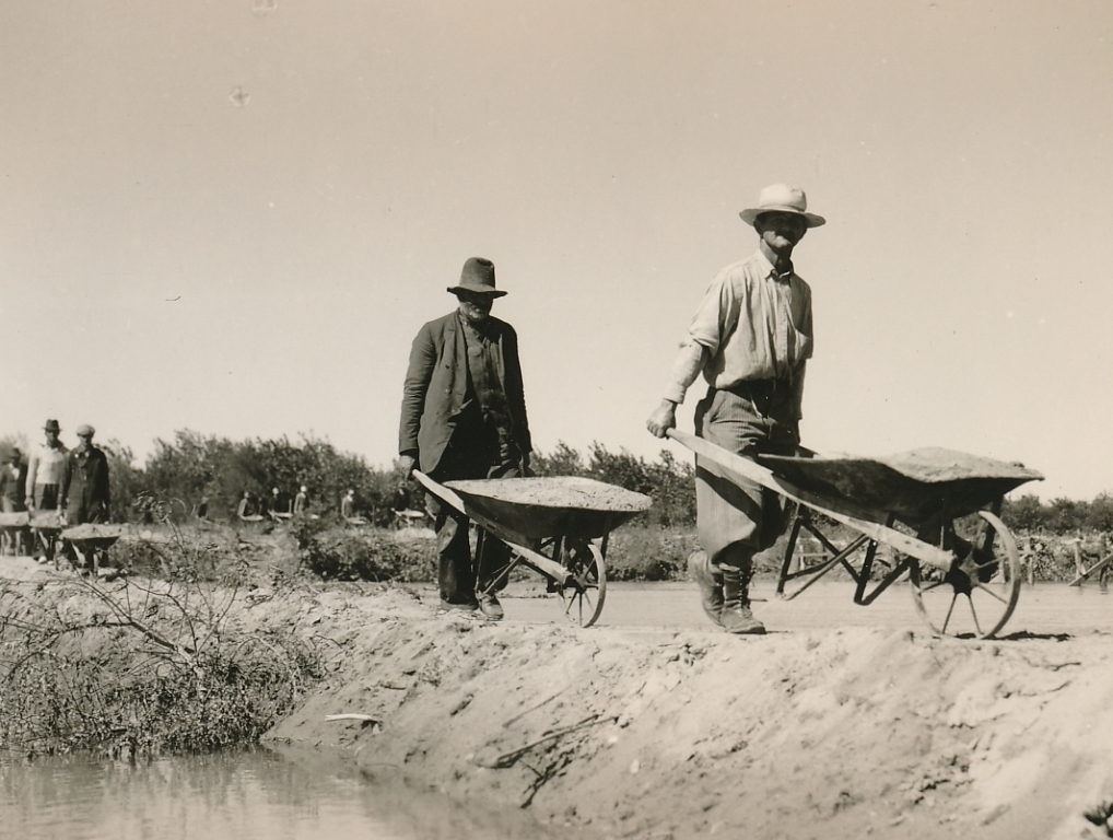 New Deal of the Day: Roosevelt's Wheelbarrow Army