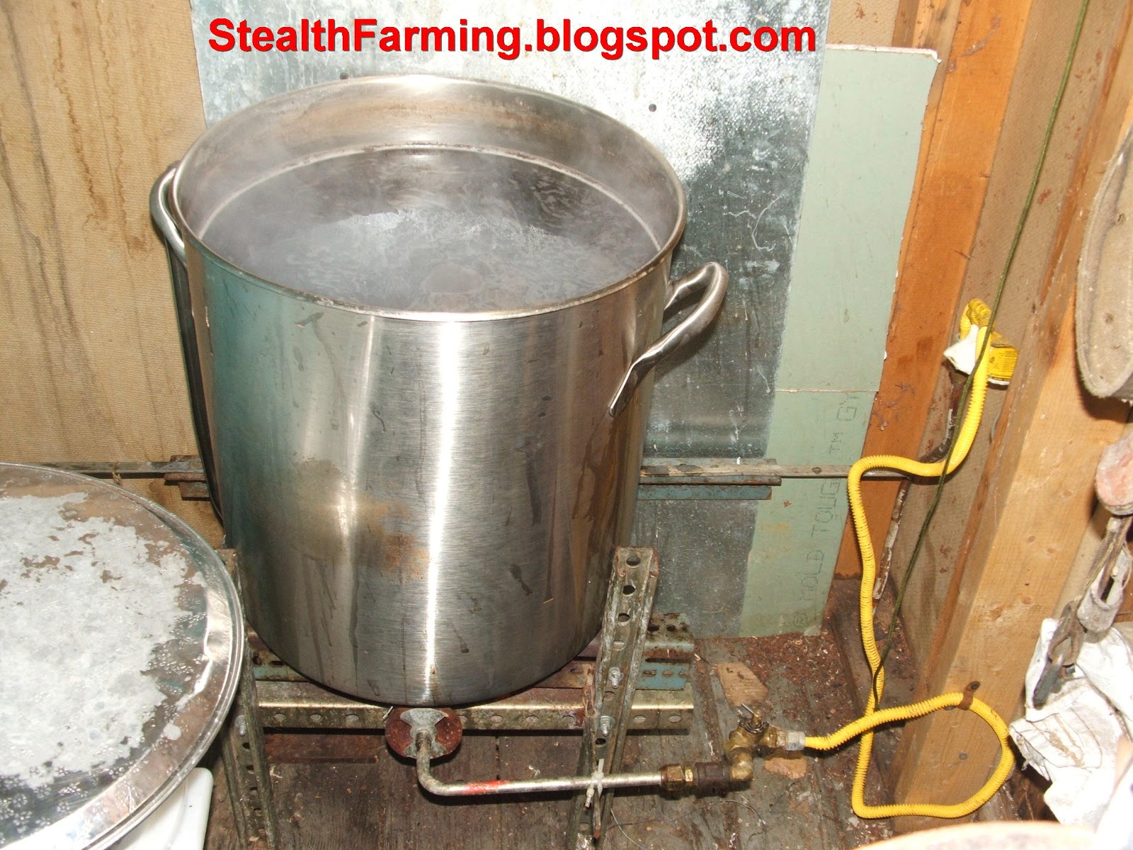 Stealth Farming: Maple Syrup: Upsizing the Cooker