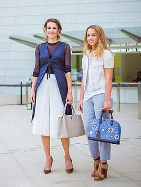 Royal Family Around the World: Queen Rania of Jordan shared touching ...