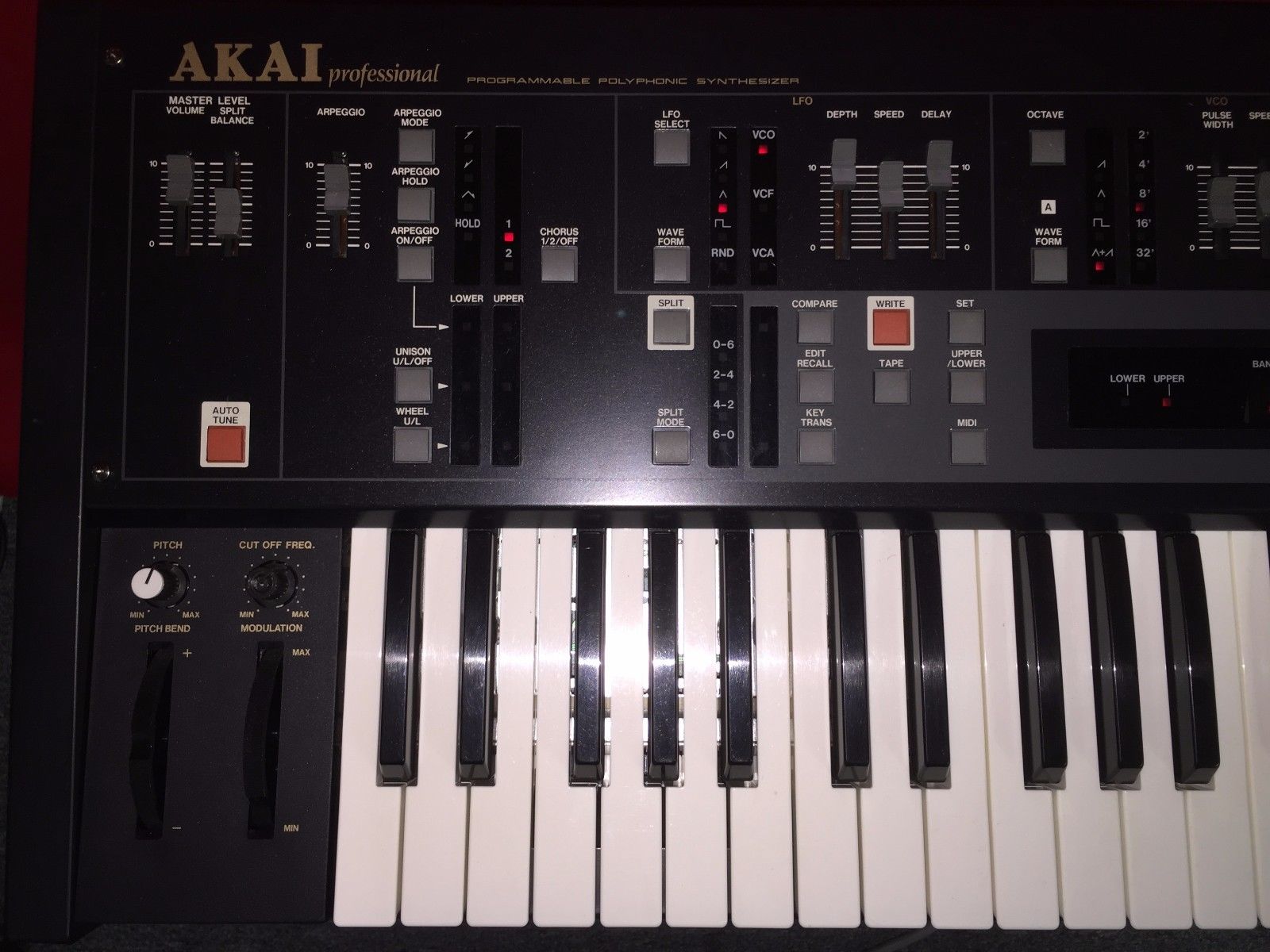 MATRIXSYNTH: Akai AX60 Professional Polyphonic Vintage Synthesizer