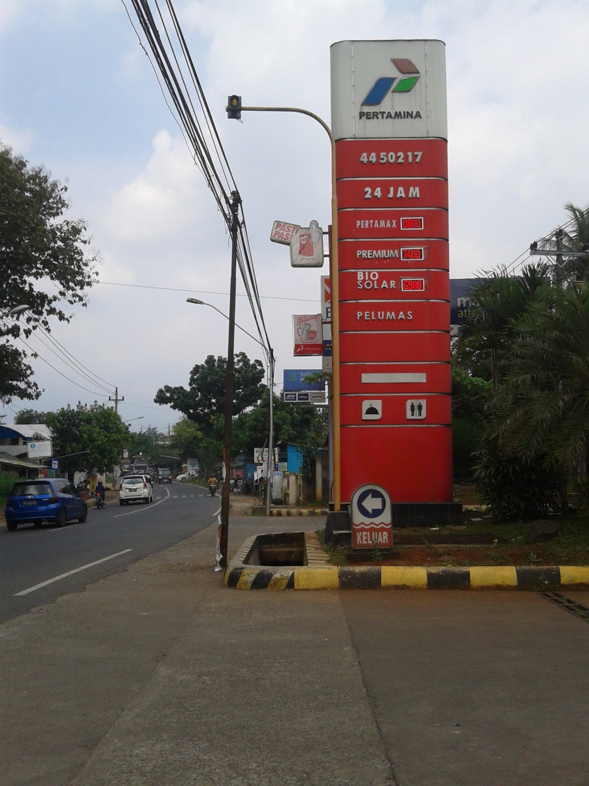 Display harga SPBU TOTEM