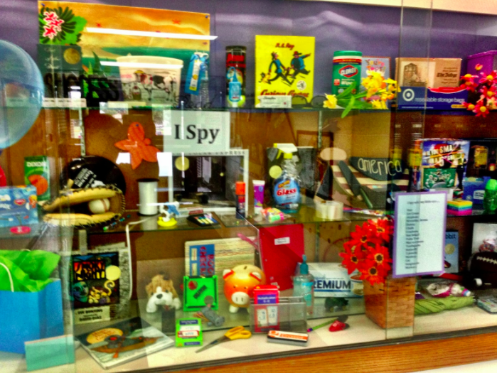 The Library Voice: More Than 25 Ideas for a New Year of Readers' Advisory!