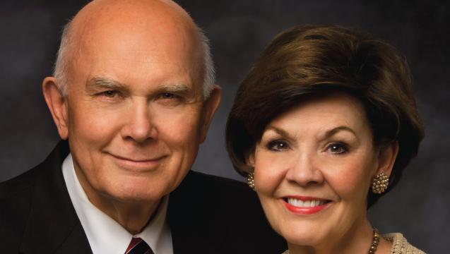 Calendario Mormon: Kristen Meredith McMain