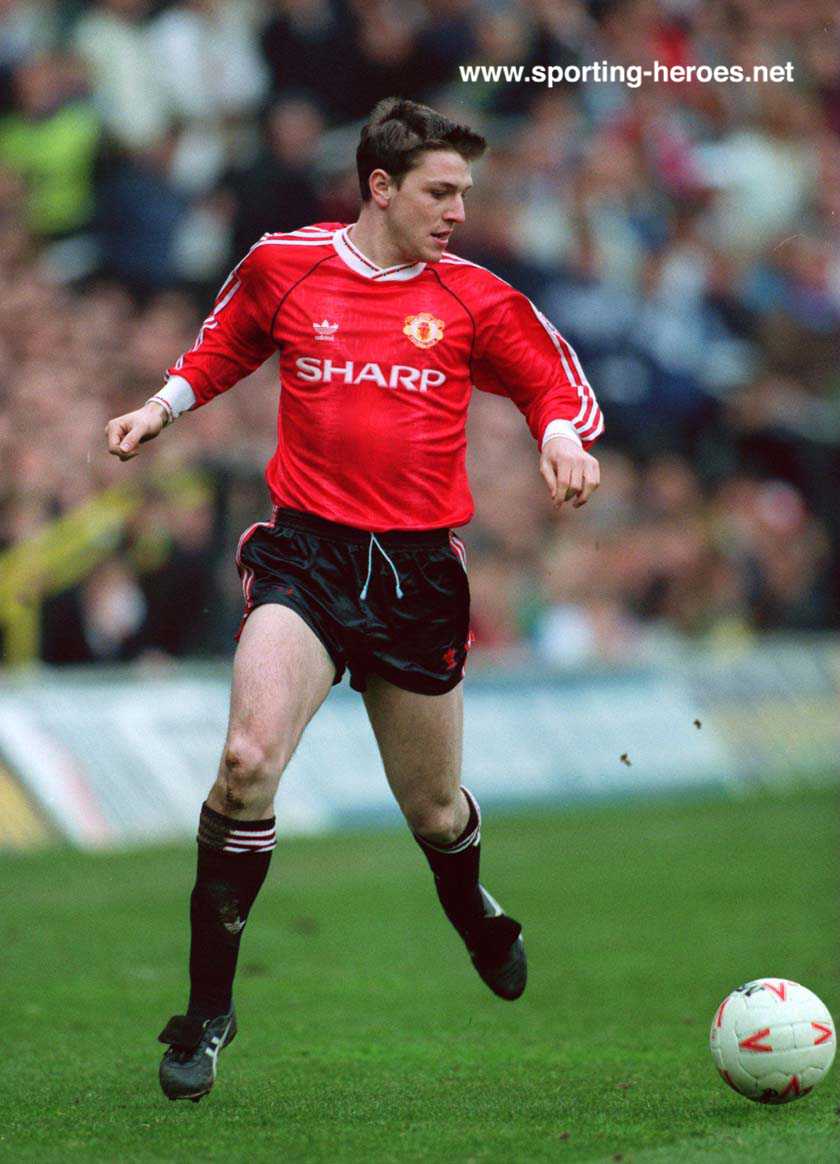 Ras' World: Welcome To Ras' Football World