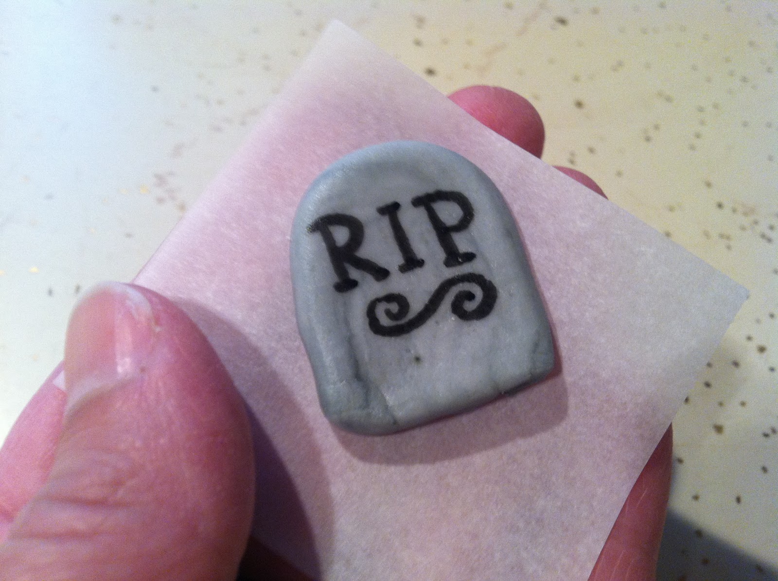 The Iced Queen: Royal Icing Headstone