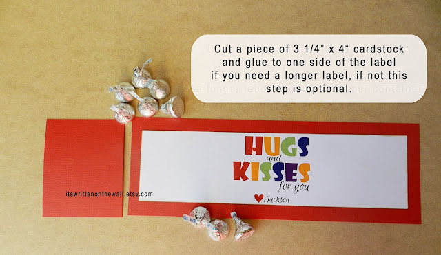 It's Written on the Wall: Christmas Hugs and Kisses - We'll PERSONALIZE ...
