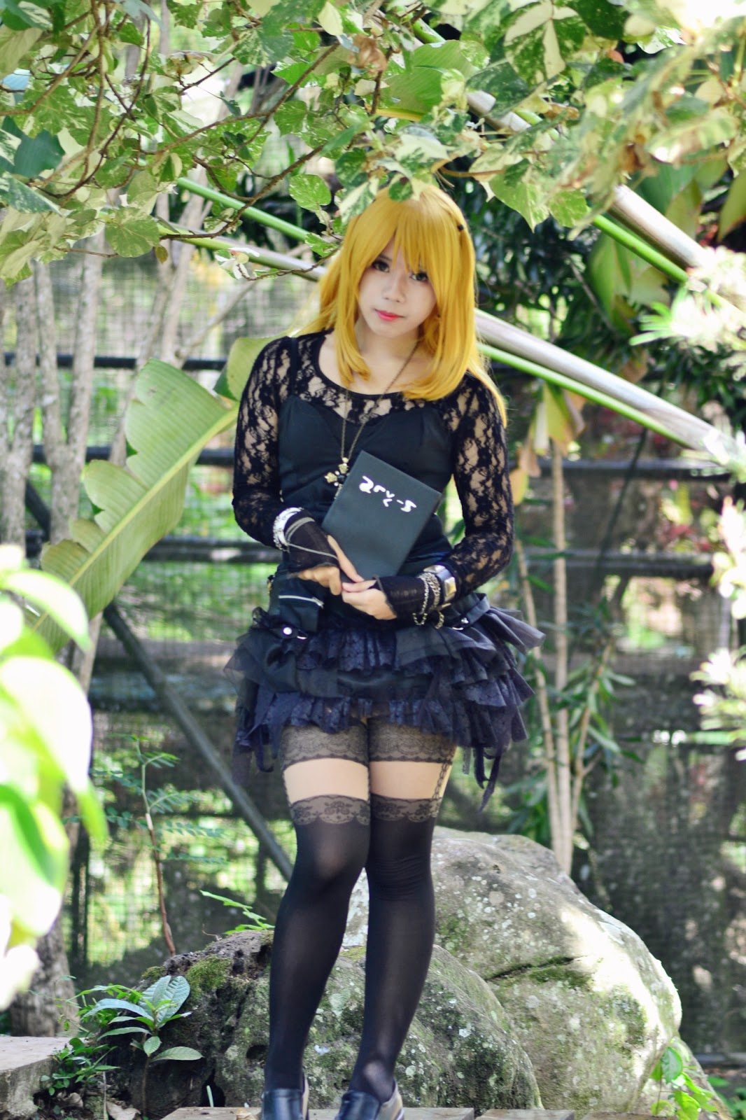 ribbonsaround : Misa Amane Cosplay