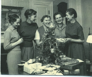 Hello USA: caroline ferriday