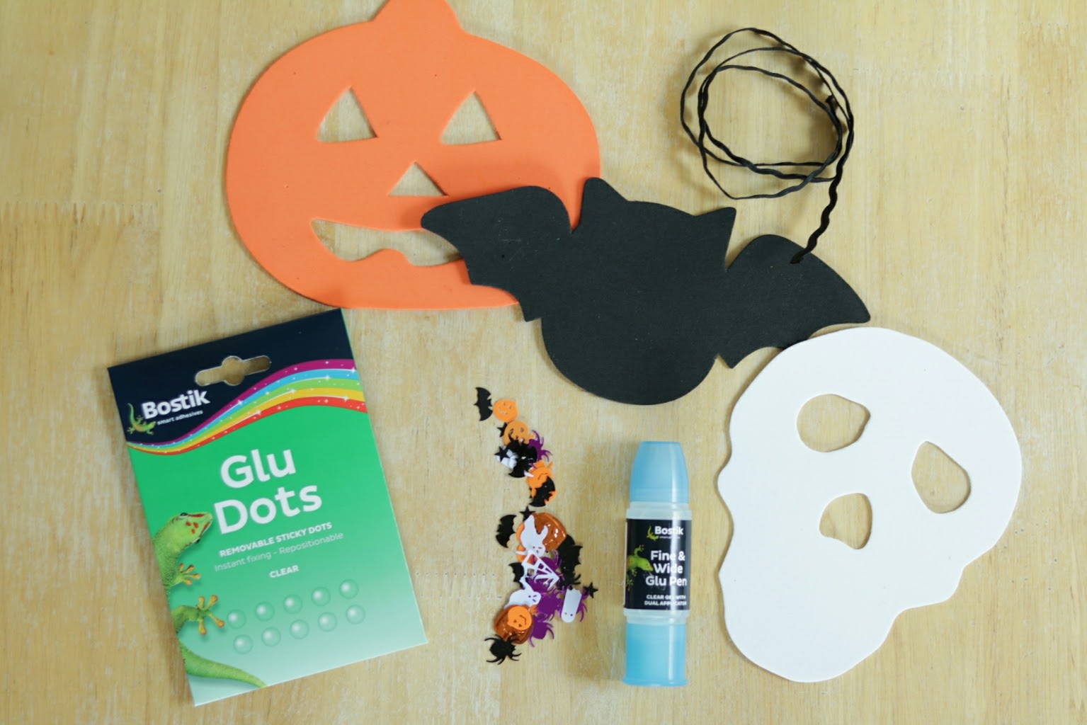 Craft Idea: Spooky Halloween Hanging Decoration | Quite Frankly She Said