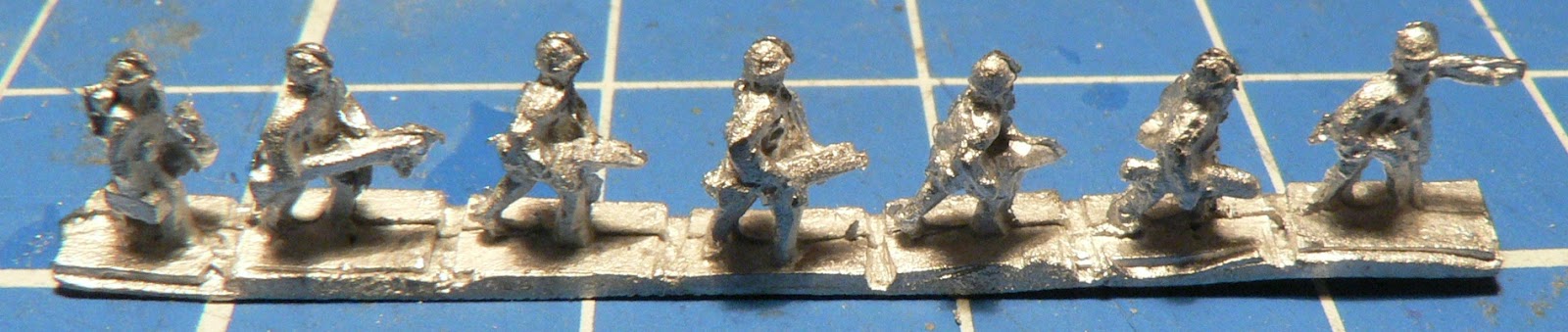 Tiny Metal Men: Heroics & Ros Modern Germans
