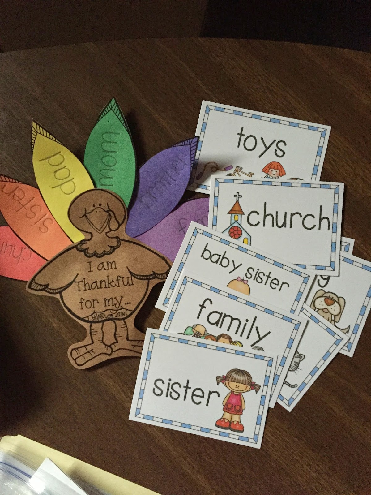 Mrs. Lee's Kindergarten: Write Your Heart Out!!!