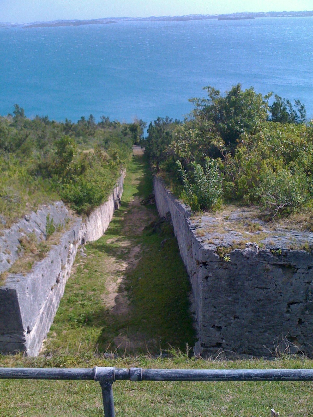 The Vegetarians Abroad: Fort Scaur and Park Sandys Parish Bermuda