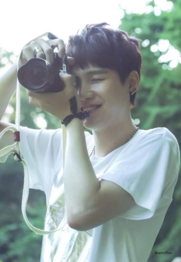 15 Reasons You Should Be In Love With Suga