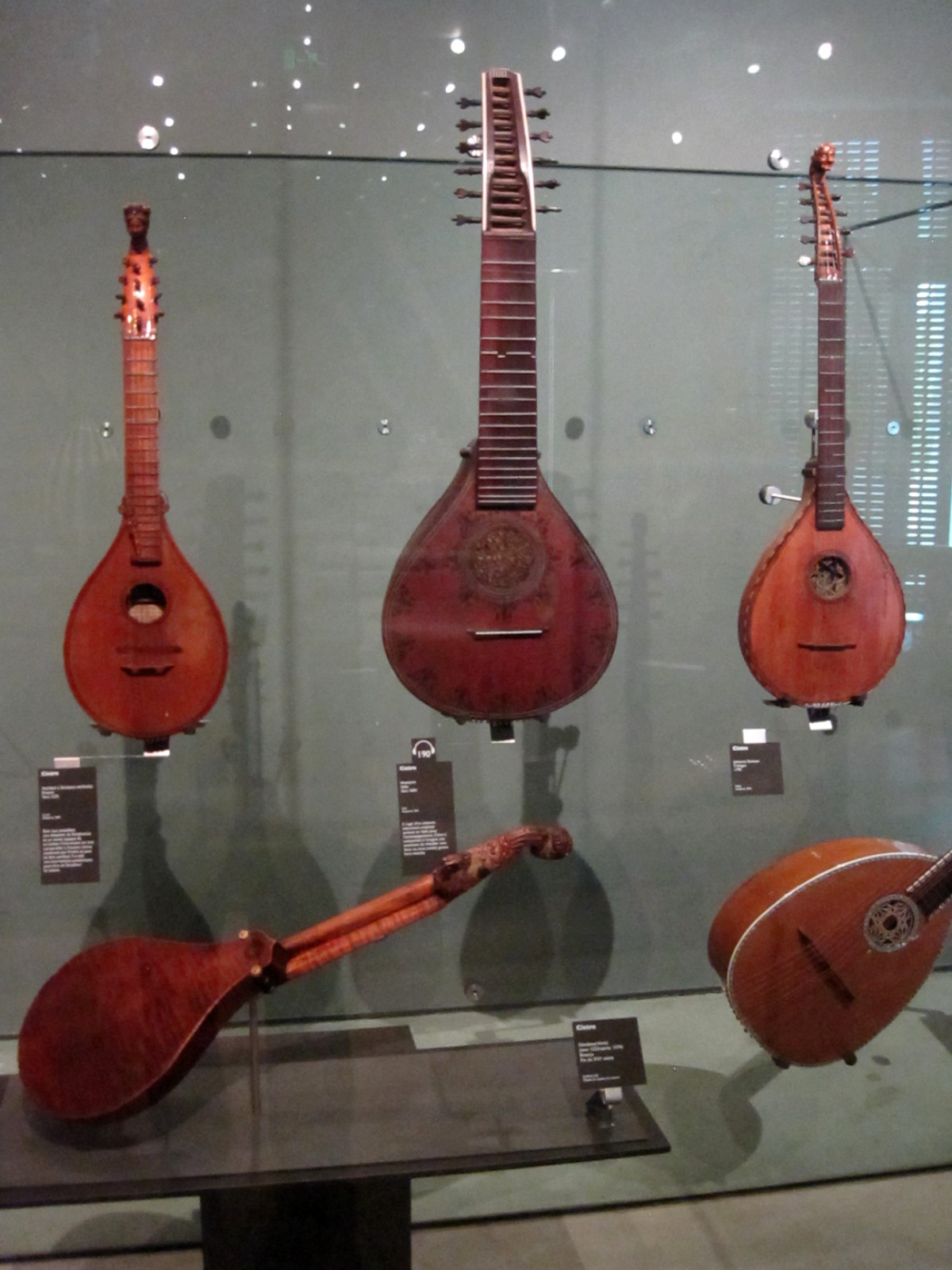 ParisEncore: La Villette~Musee de la Musique