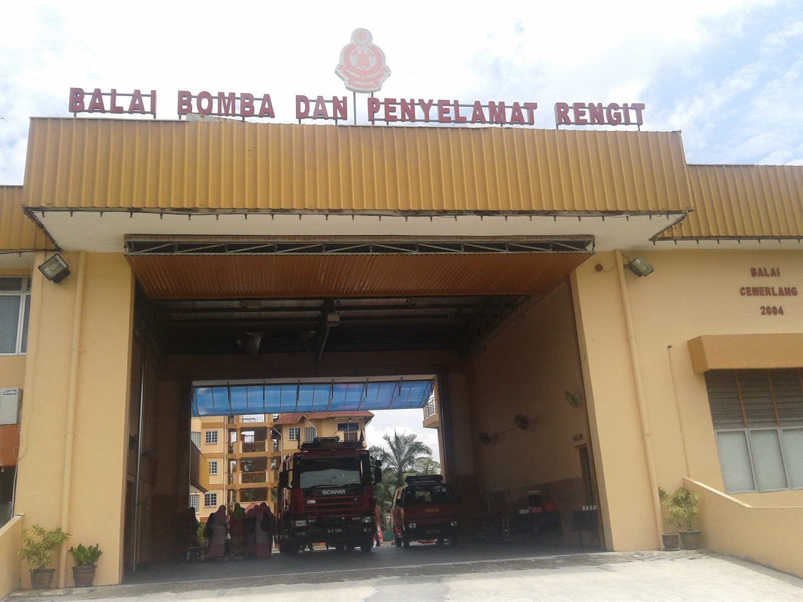 CORAT CORET KEHIDUPAN: Lawatan ke Balai Bomba & Penyelamat Rengit