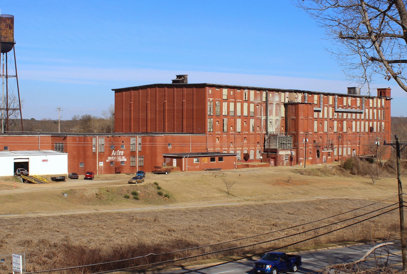 CLIFTON, SOUTH CAROLINA: A RIVER RUNS THROUGH IT