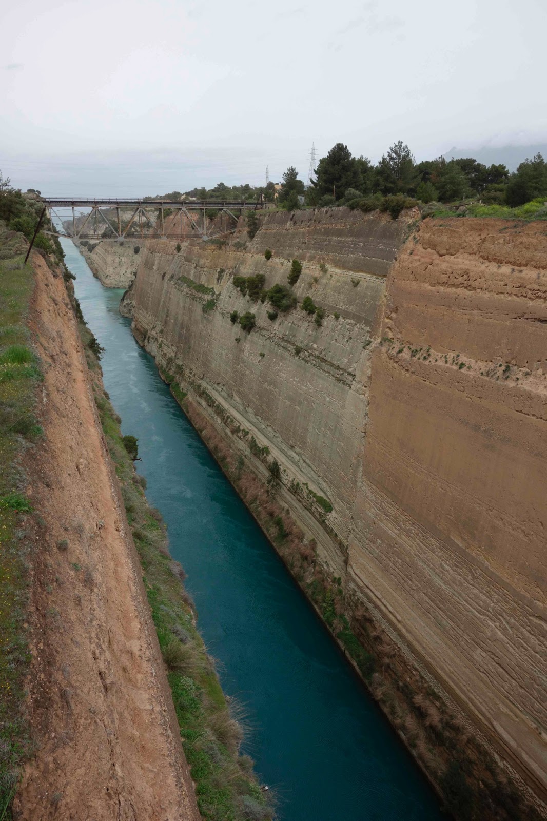 Où vas-tu Basile ?: L'Isthme de Corinthe