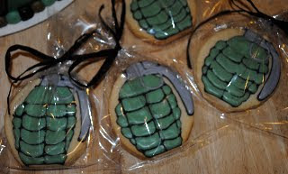 Sweet G: Army cake and grenade cookies
