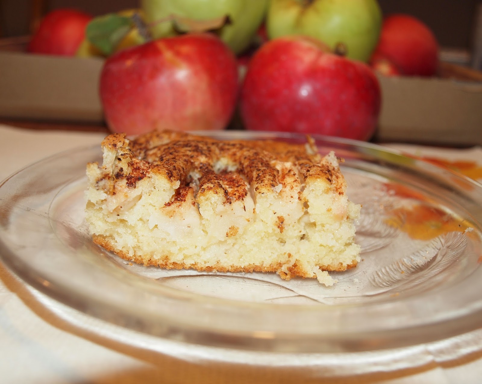 TITAN TUPA: Mehevä omenapiirakka