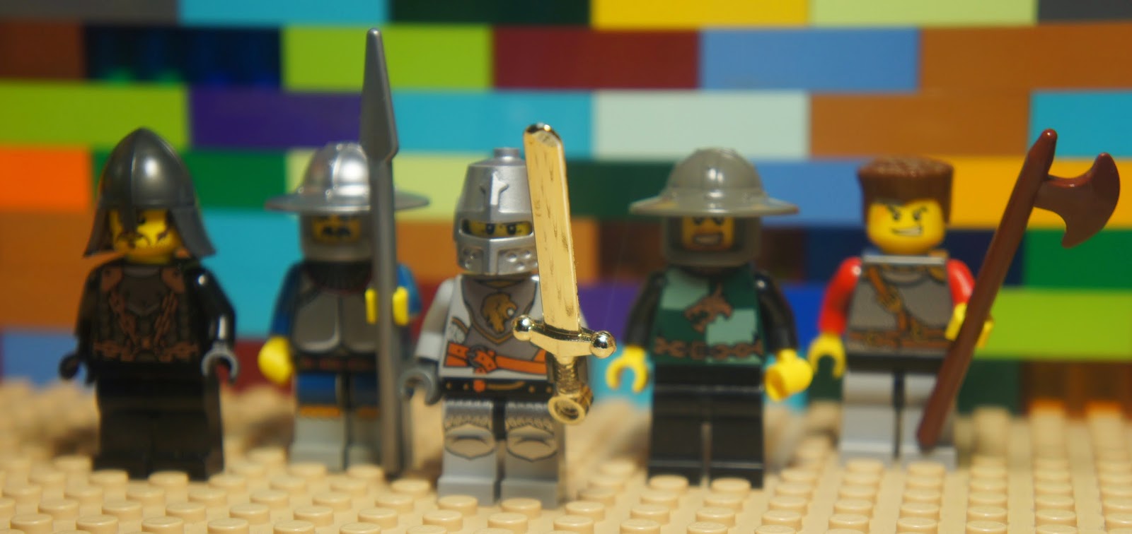 LEGO #006 Assorted CASTLE KNIGHTS Army Builder Minifigures x5 Complete ...