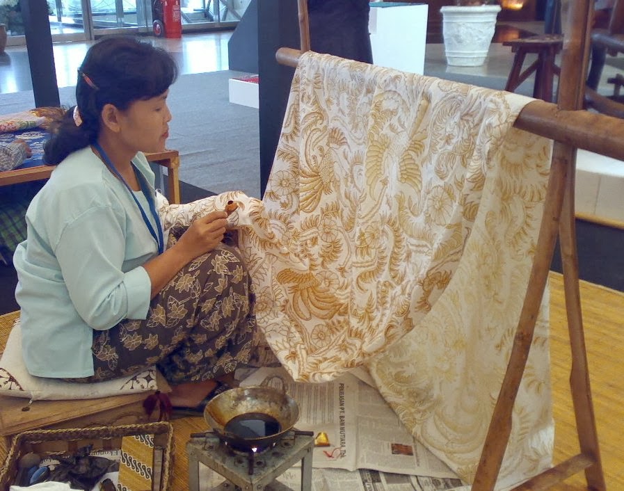 Batik Adalah Identitas: Proses Pembuatan Batik