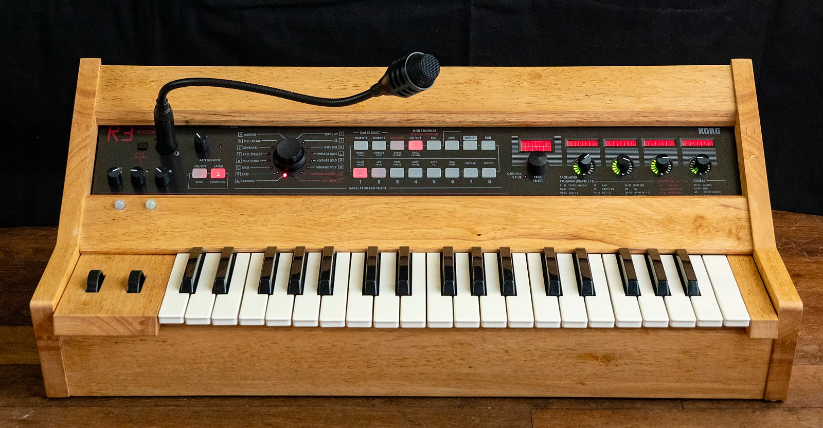 MATRIXSYNTH: Unique Korg R3 synthesizer in a custom wooden high quality ...