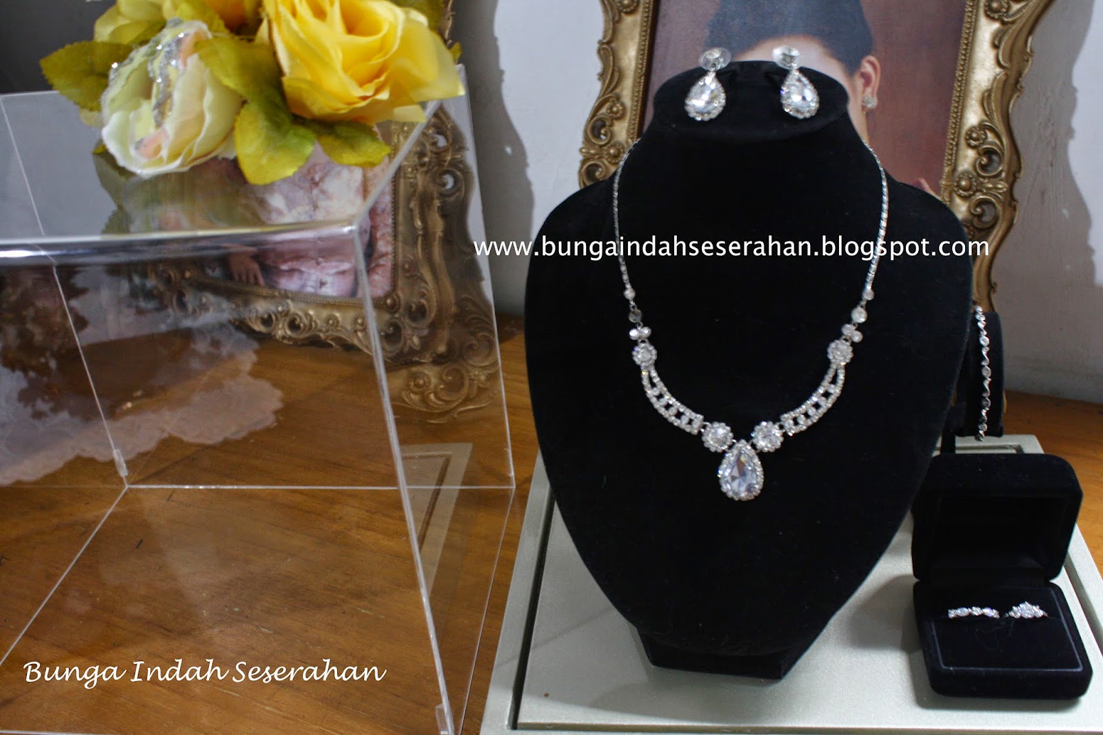Bunga Indah Seserahan: Kotak Perhiasan 1