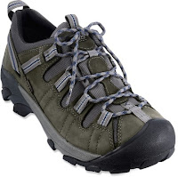 Pretty Cheap and Chic: Men's Fashion (or lack there of...)