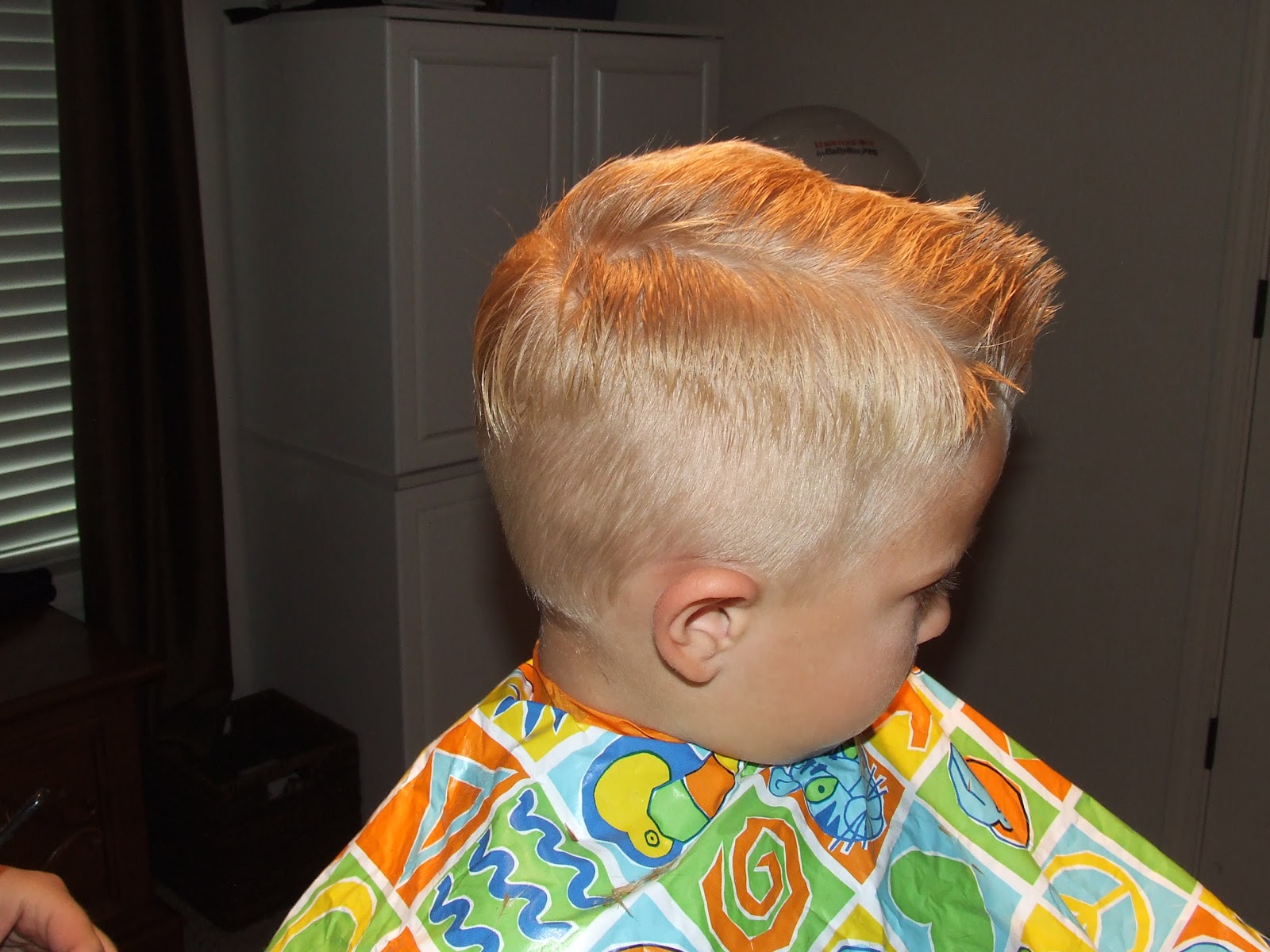 Simply Everthing I Love...: How To Cut Boys Hair The Professional way