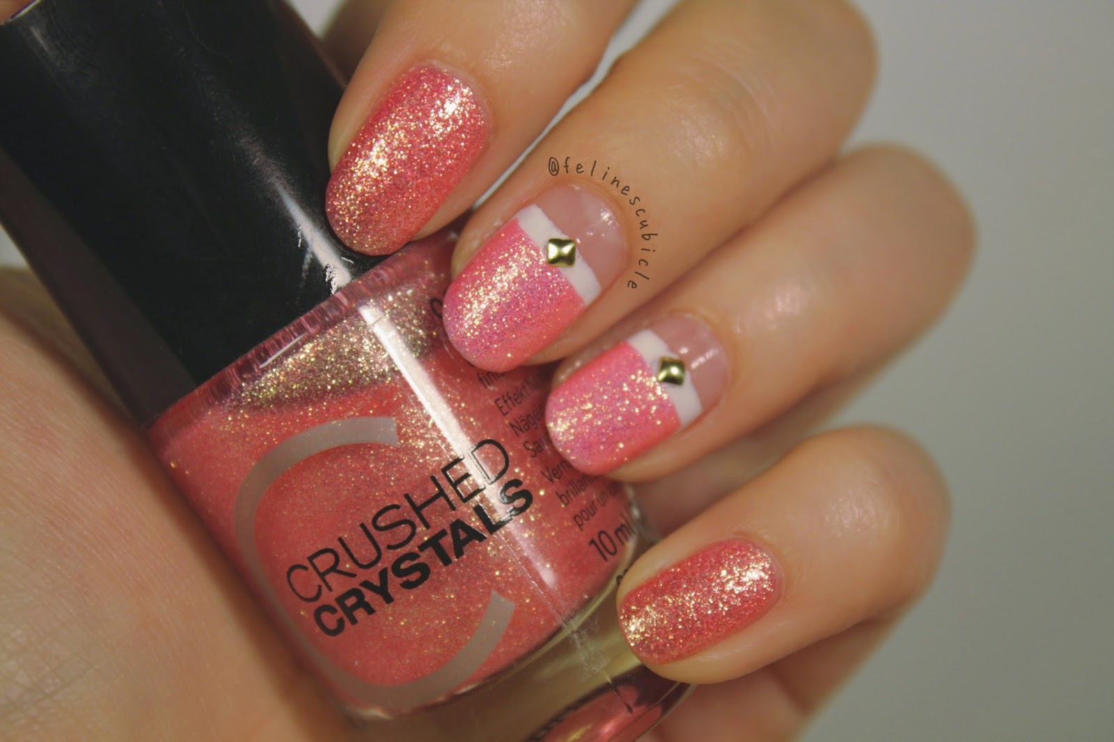 Nail Art: Sailor Chibi Moon's boots | the feline's claws