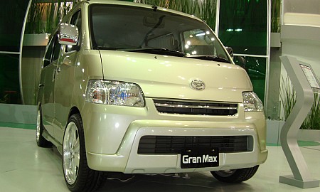Harga Mobil Daihatsu Gran Max Bekas
