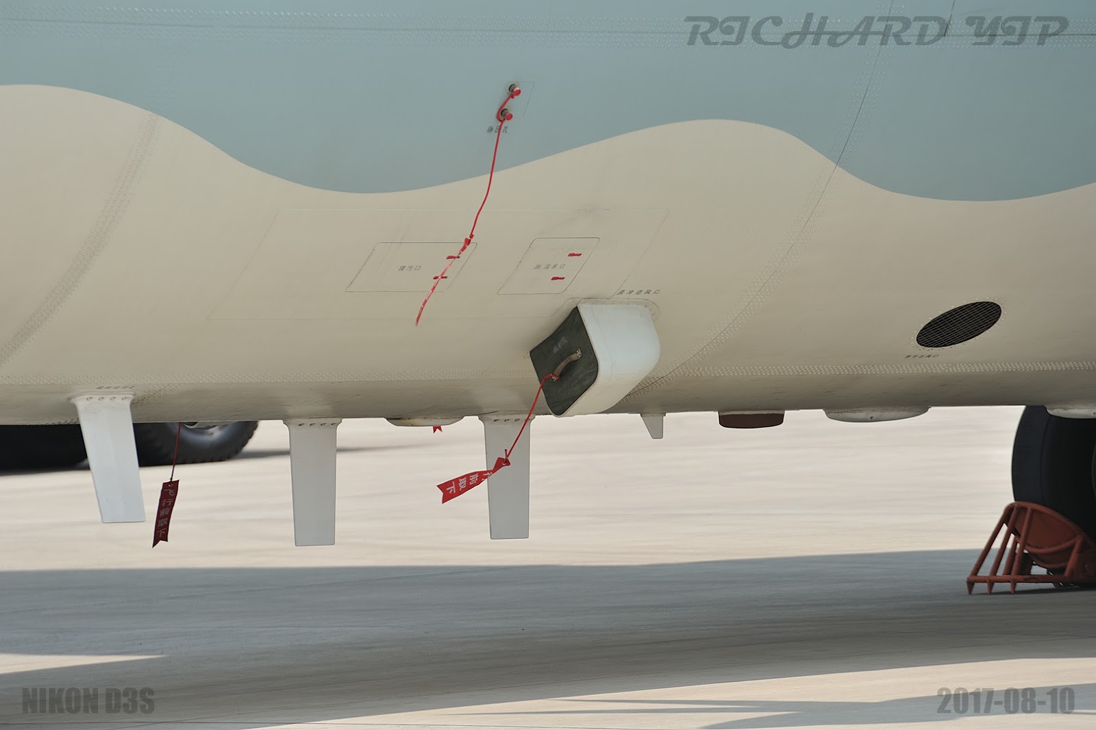 China Defense Blog: Satellite images of the day: Eight KJ-500 AWAC ...