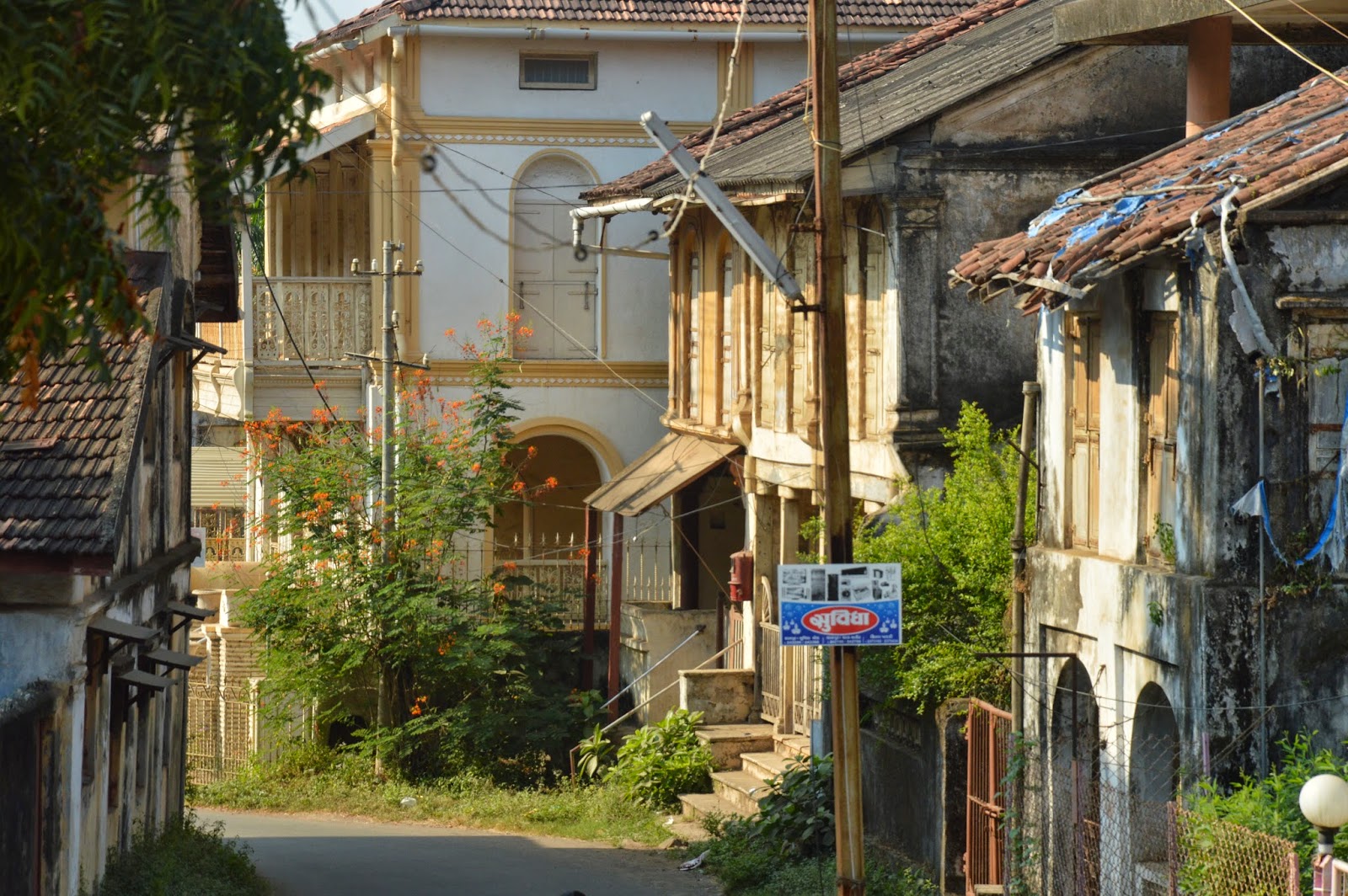 euphoRHEA: A Visit to Udvada